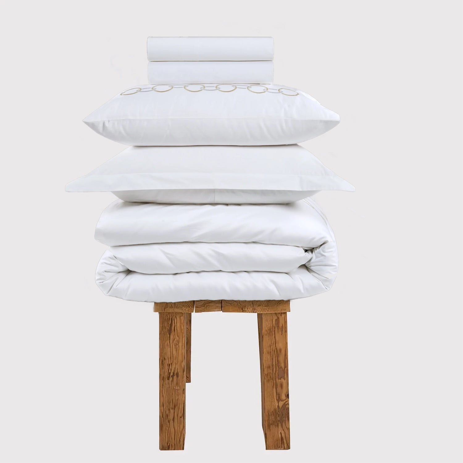 800 Thread Count Egyptian Cotton Benedict Bedding Set - White and Gold ...