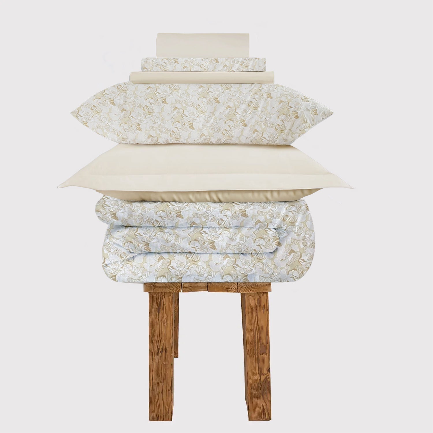 300 Thread Count Victoria Bedding Set - Sand – Bedding Envy UK